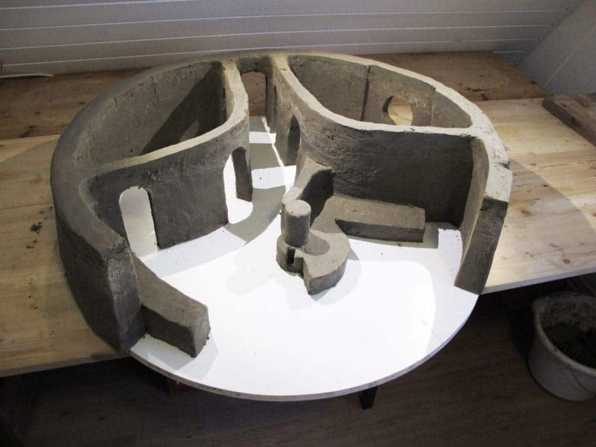 Hand-sculpting your own house